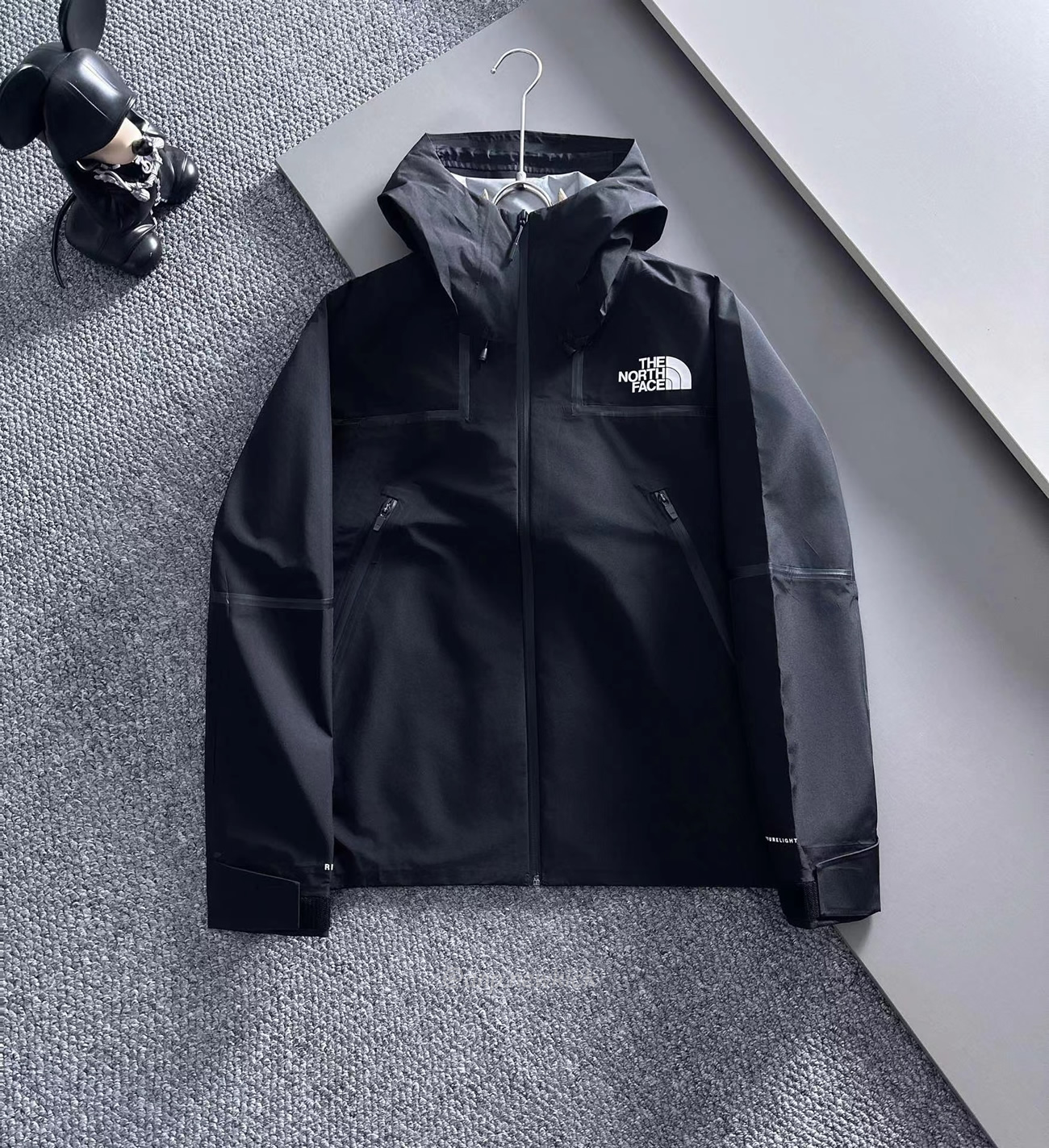 THE NORTH FACE FUTURELIGHT MOUNTAIN NMIST JACKET