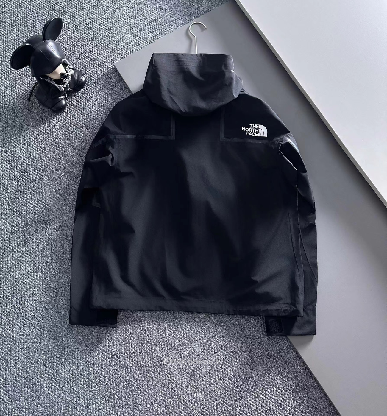 THE NORTH FACE FUTURELIGHT MOUNTAIN NMIST JACKET