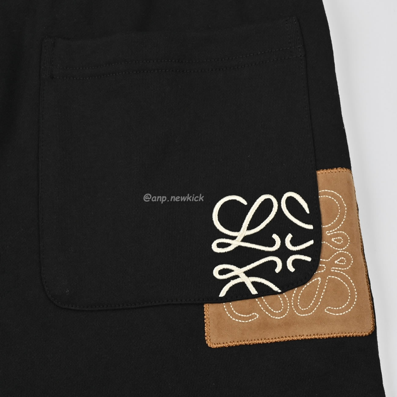 Loewe Pocket patchwork patch logo embroidered shorts