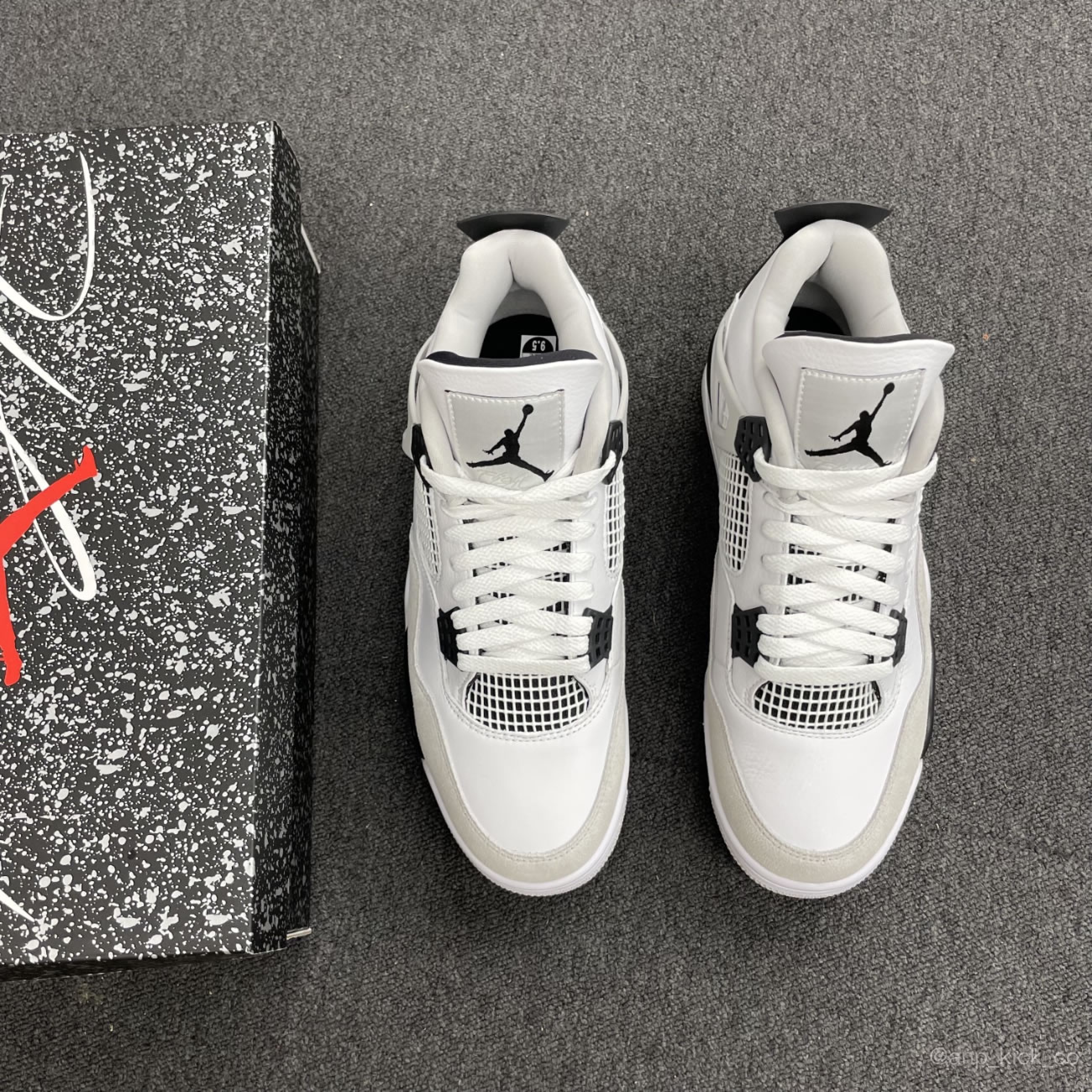 Air Jordan 4 RETRO "MILITARY" BLACK DH6927-111
